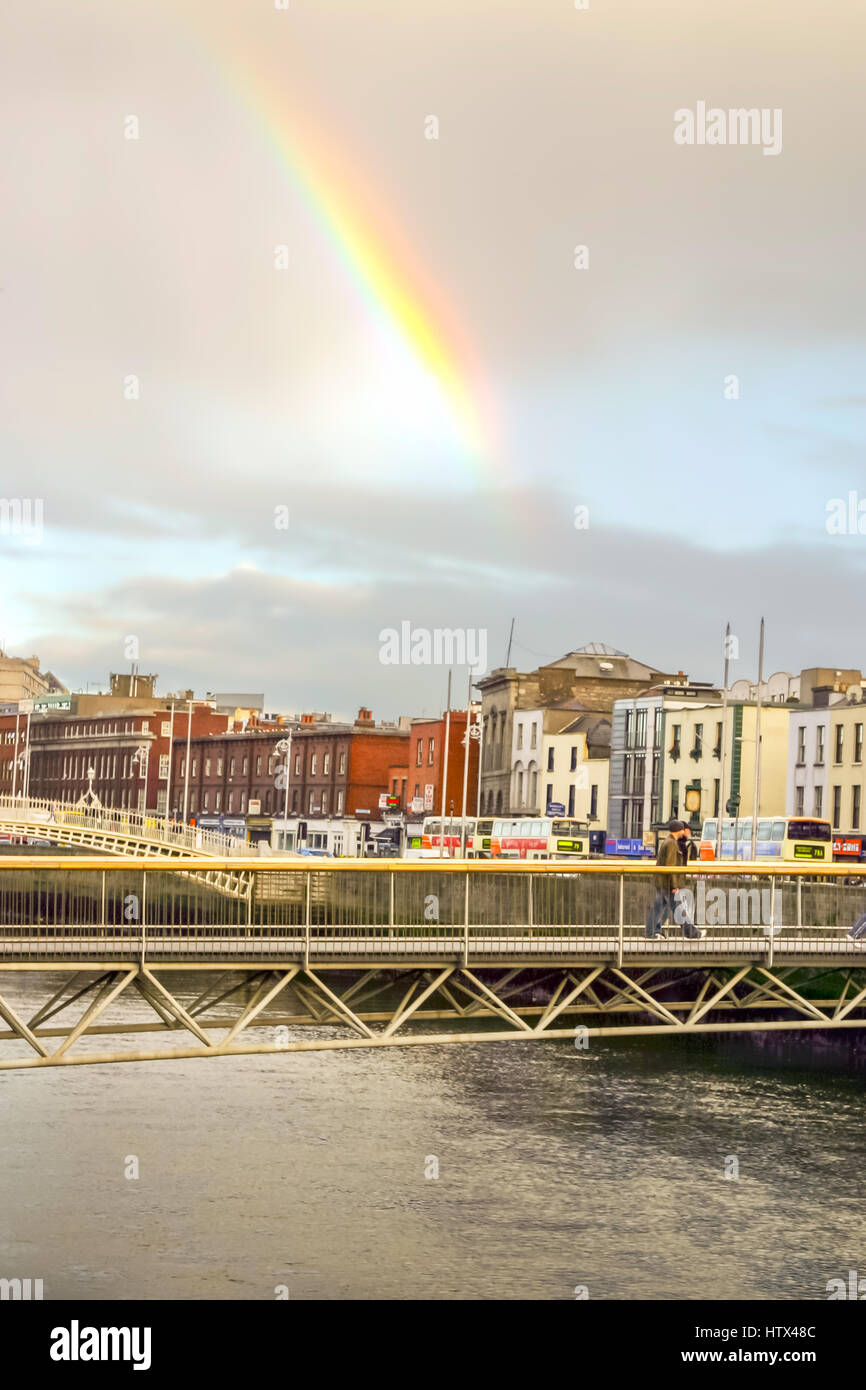 Pedestrian Bridge across the River Liffey, Dublin Stock Photo - Alamy
