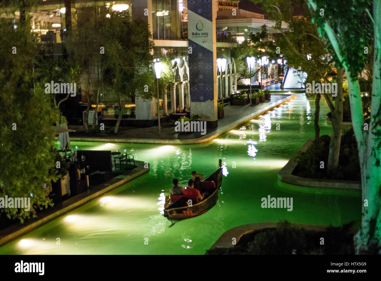 Family spends time at the little Venice. It's how the place is called ...