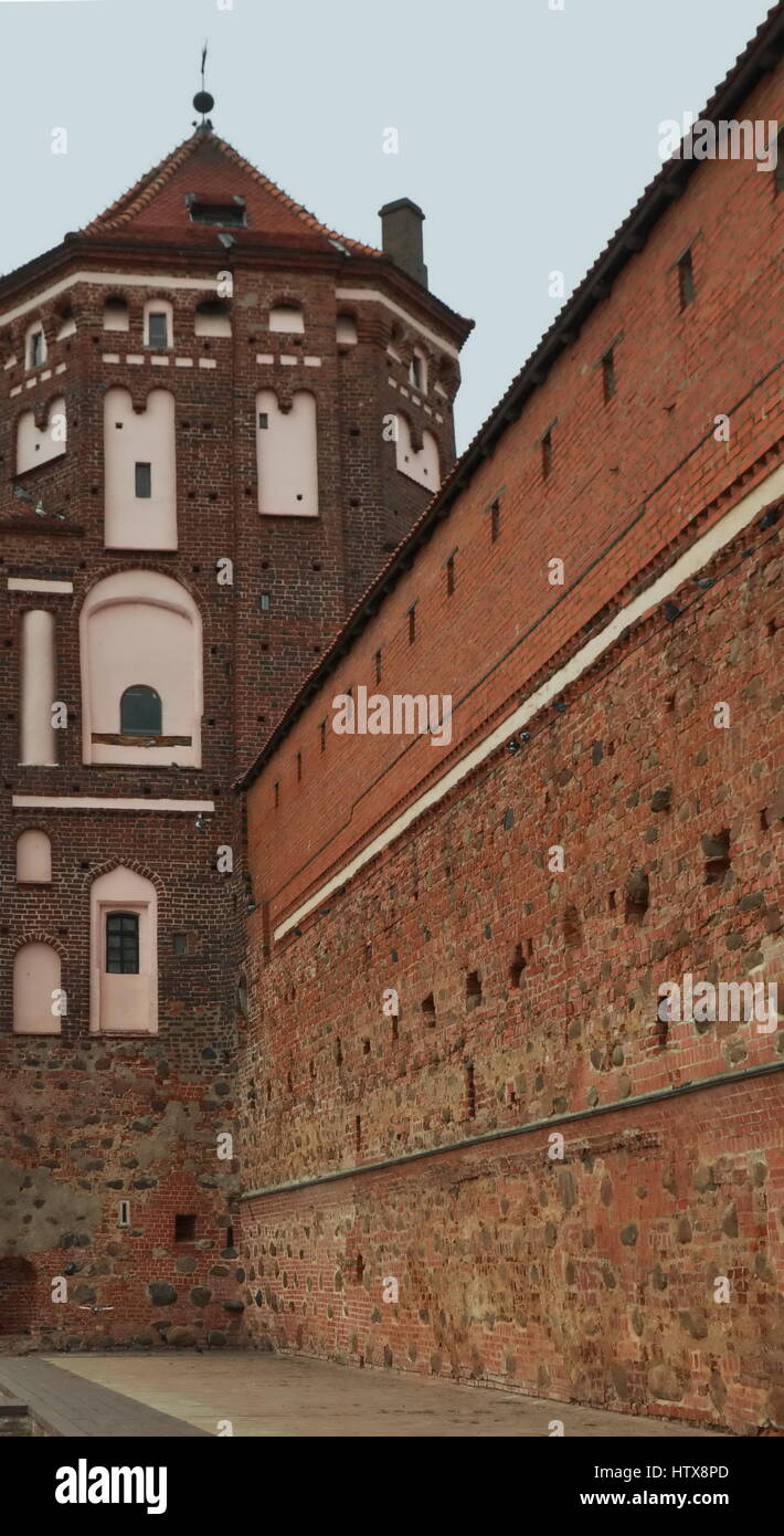 Ancient castle in Belarus in the city of MIR Stock Photo - Alamy