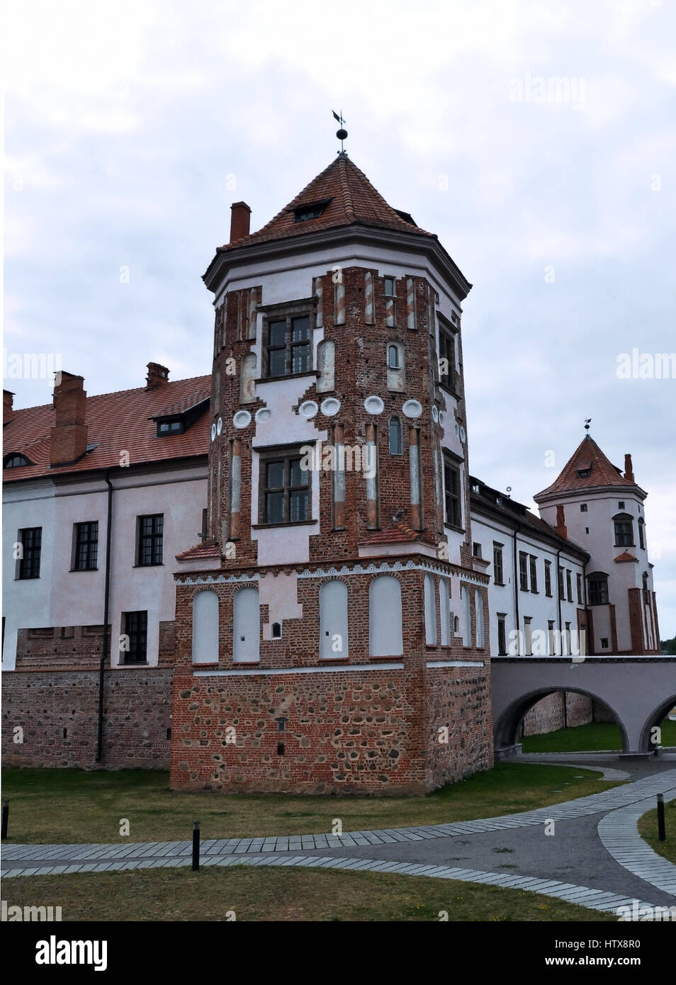 Ancient castle in Belarus in the city of MIR Stock Photo - Alamy