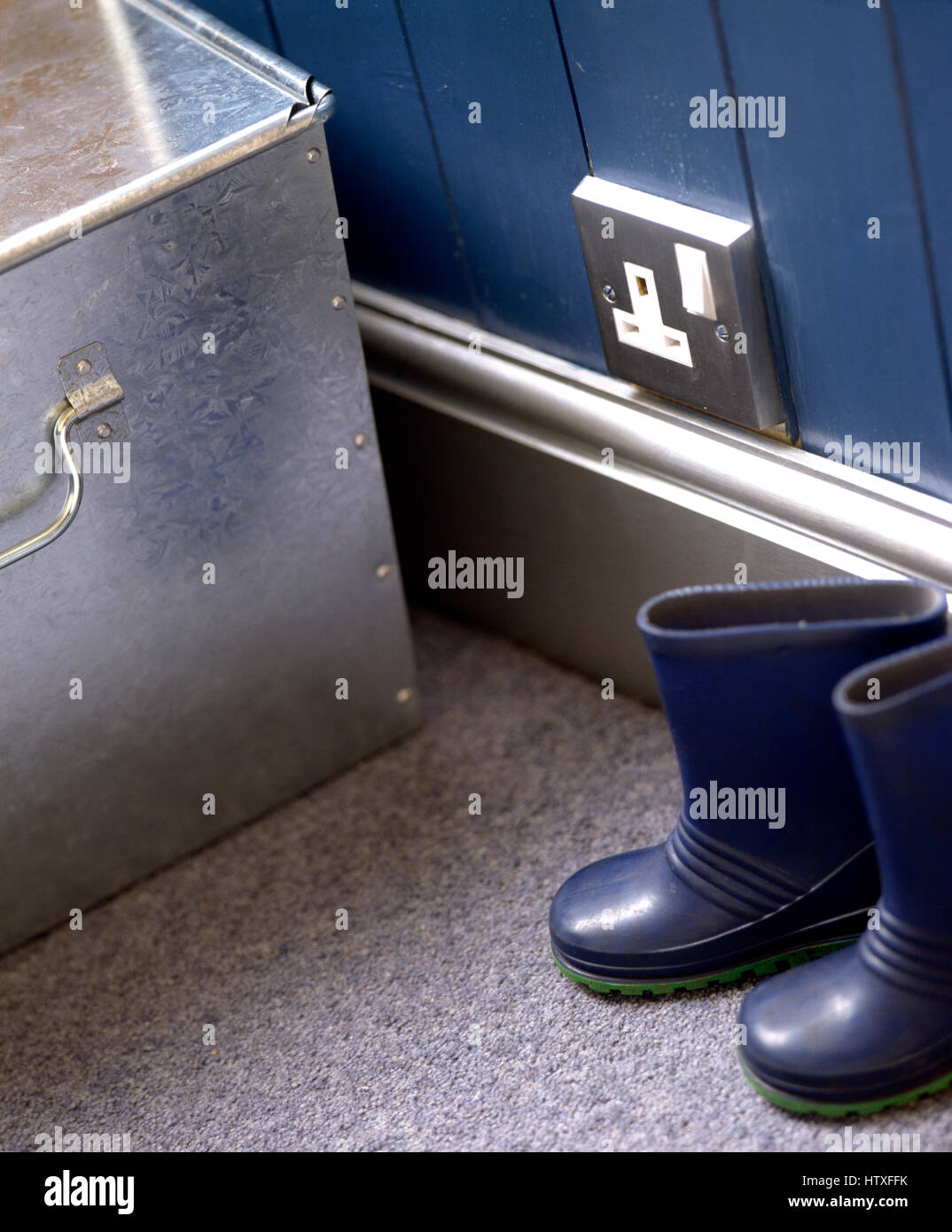 Childrens wellington boots hi-res stock photography and images - Alamy