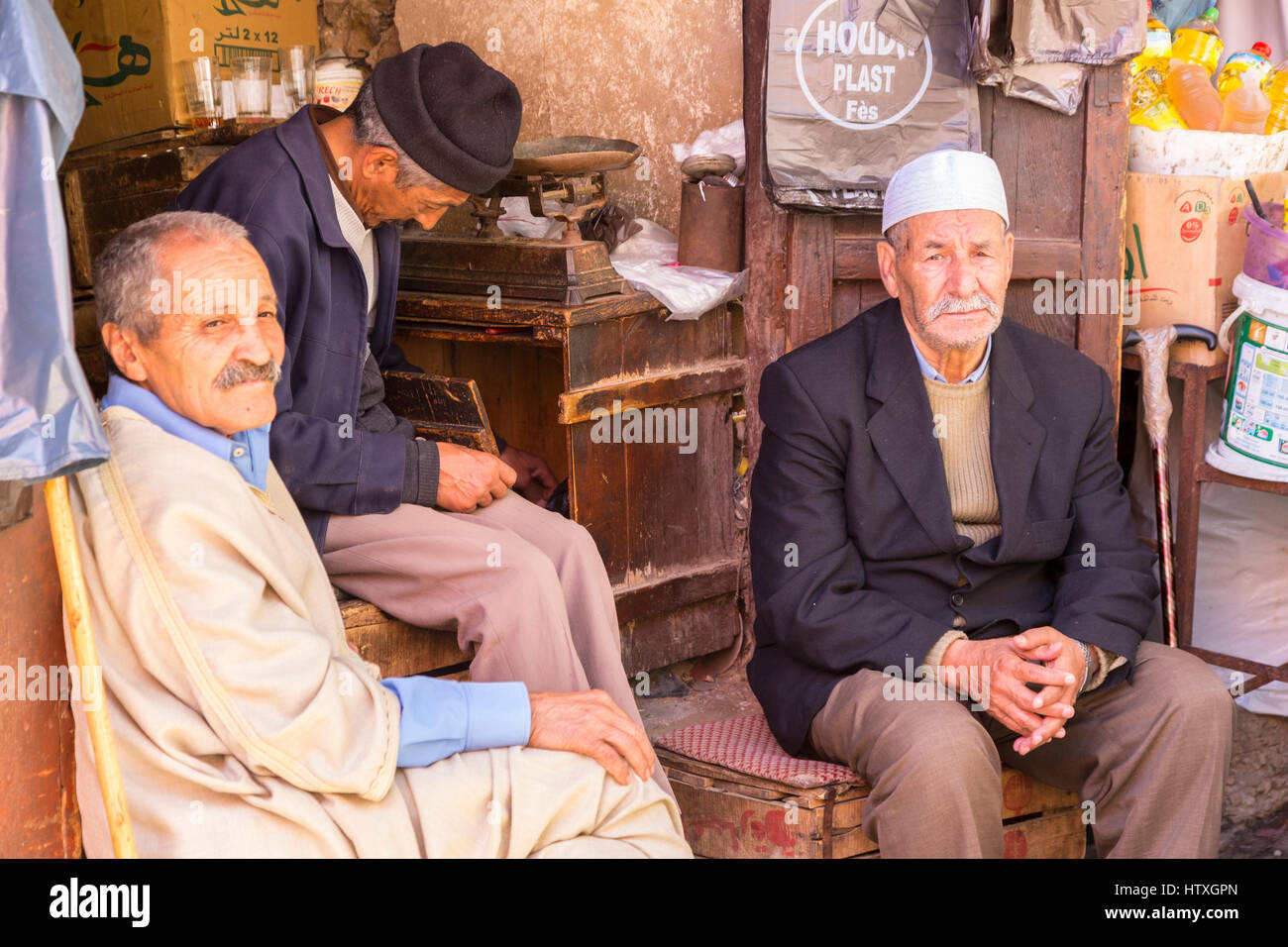 Morocco fez hat hi-res stock photography and images - Alamy