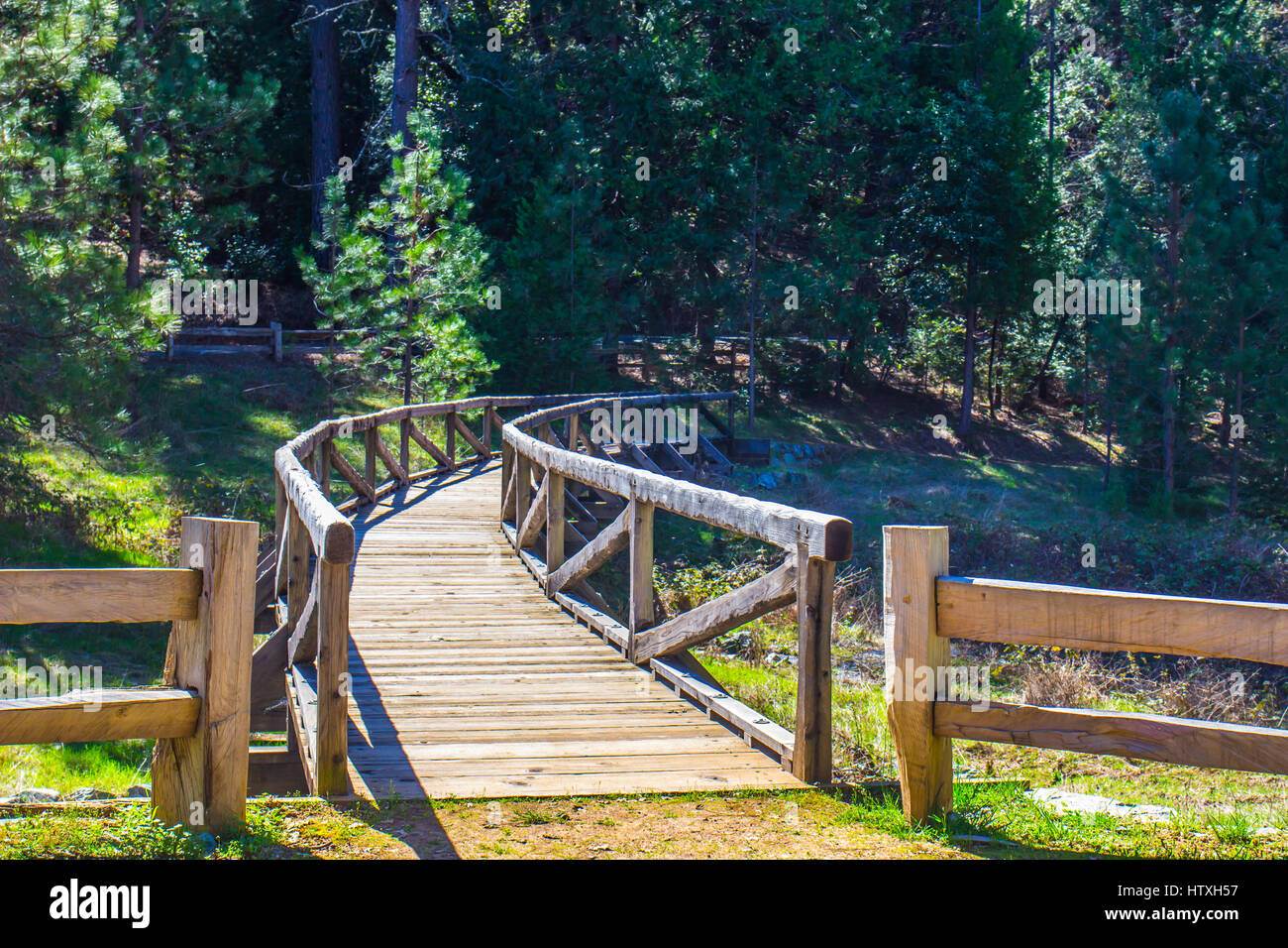 Walking Bridge Over Creek Stock Photo - Alamy