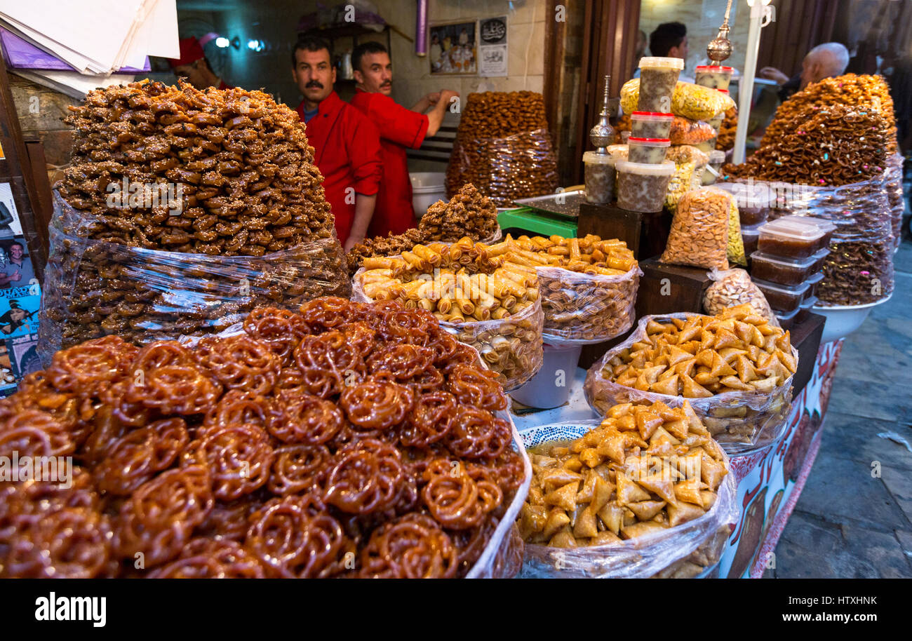 Moroccan pastries hi-res stock photography and images - Alamy