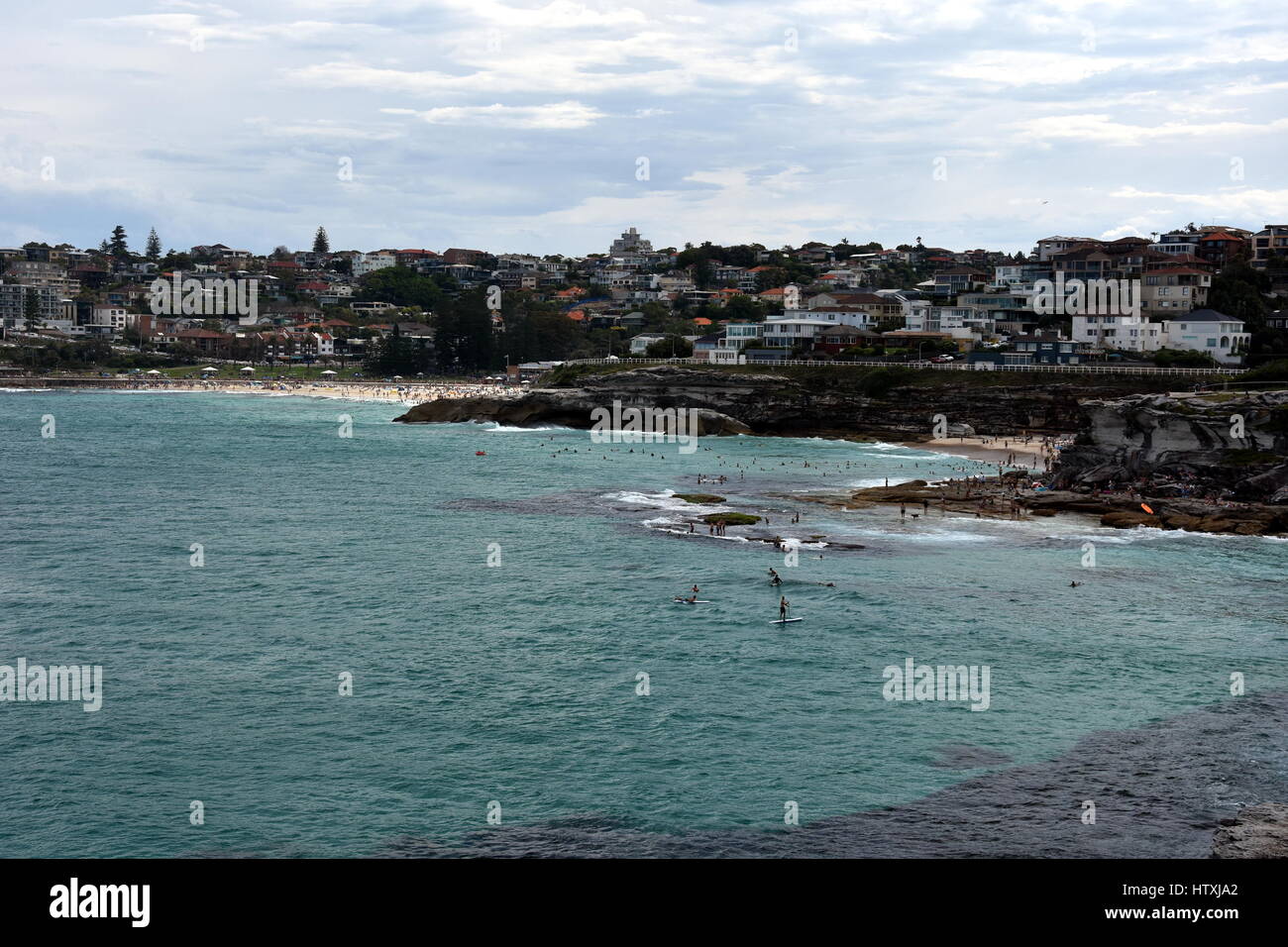 Eastern coastal view from Mackenzies Point. Tamarama and Bronte beach ...