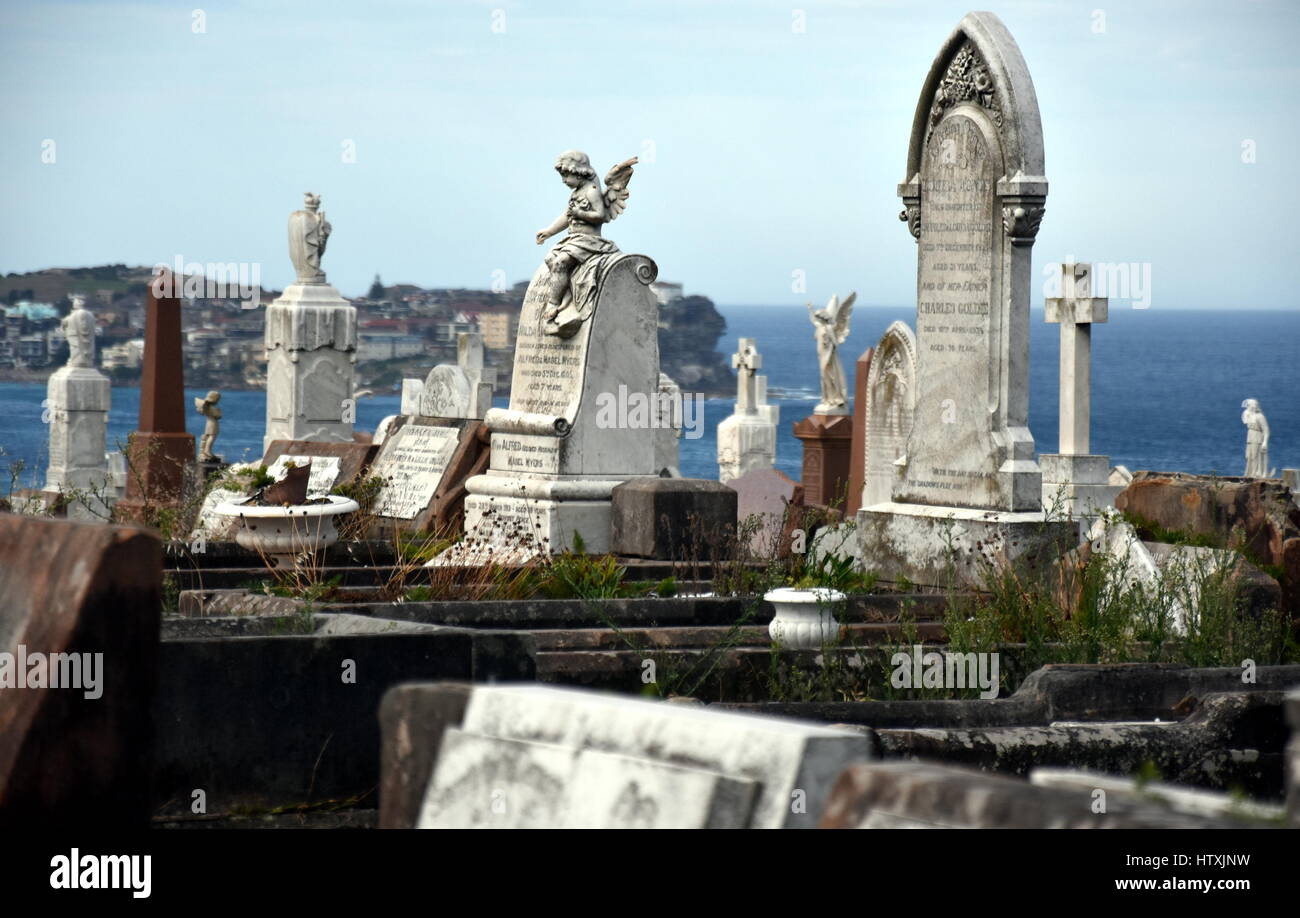 Waverley Cemetery is a state heritage listed cemetery in an iconic ...