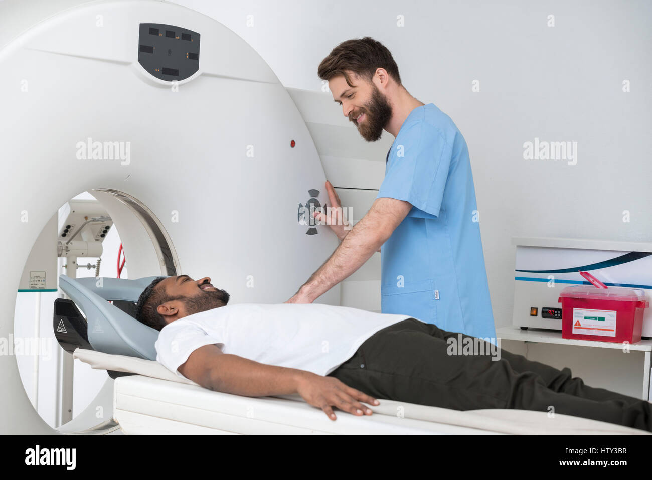 Young doctor examination room hi-res stock photography and images - Alamy