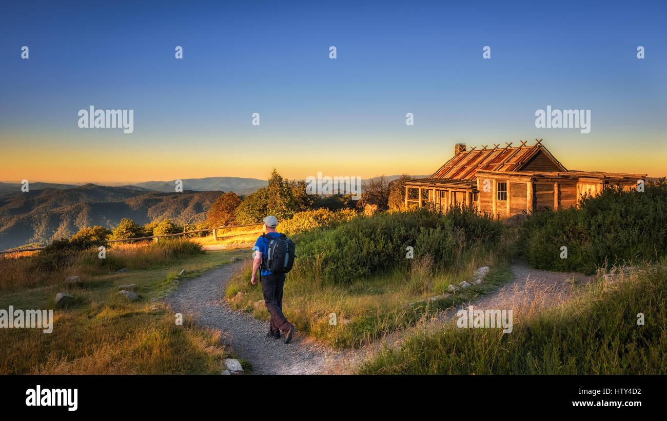 Man from snowy river hi-res stock photography and images - Alamy