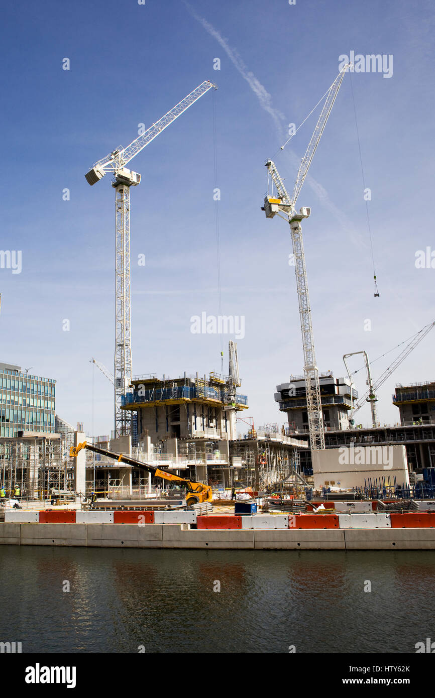 Building site on a floating Platform in canary wharf London Stock Photo ...