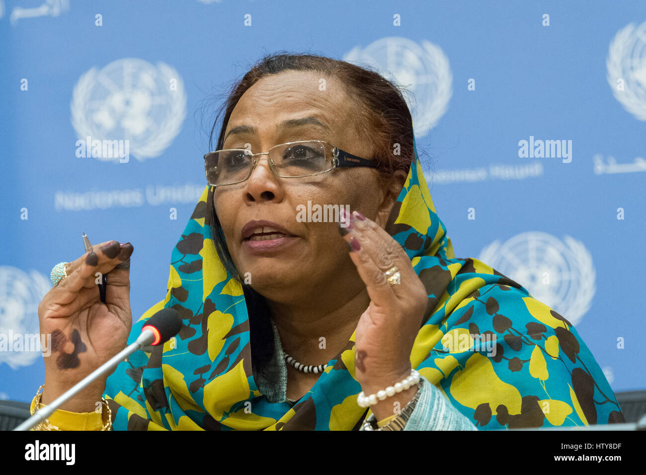 Samia el hashmi hi-res stock photography and images - Alamy