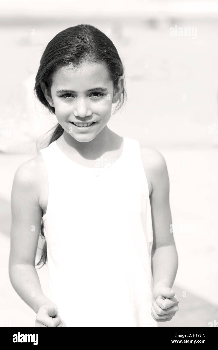 Pier hear hi-res stock photography and images - Alamy