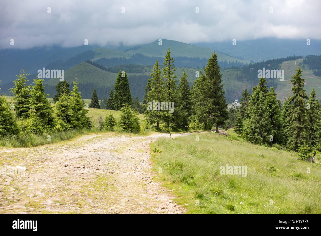 Walking tour through the romanian countryside, maramures mountains ...