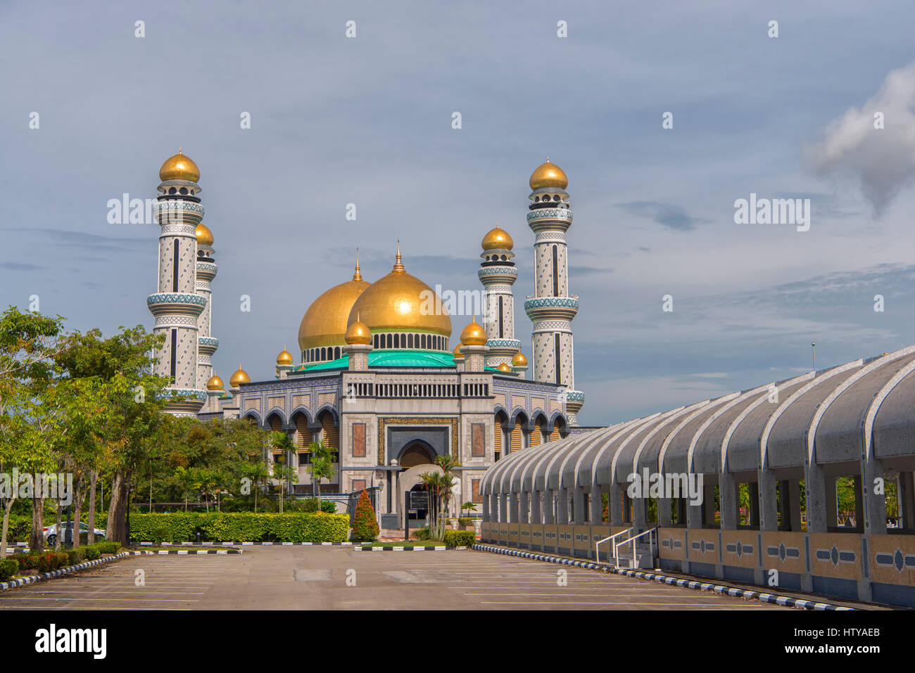 Jame'Asr Hassanil Bolkiah Mosque in Bandar Seri Begawan, Brunei Stock ...
