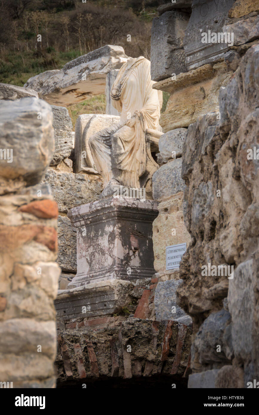 Headless statue in the ancient city of Ephesus in Selcuk, Turkey Stock ...