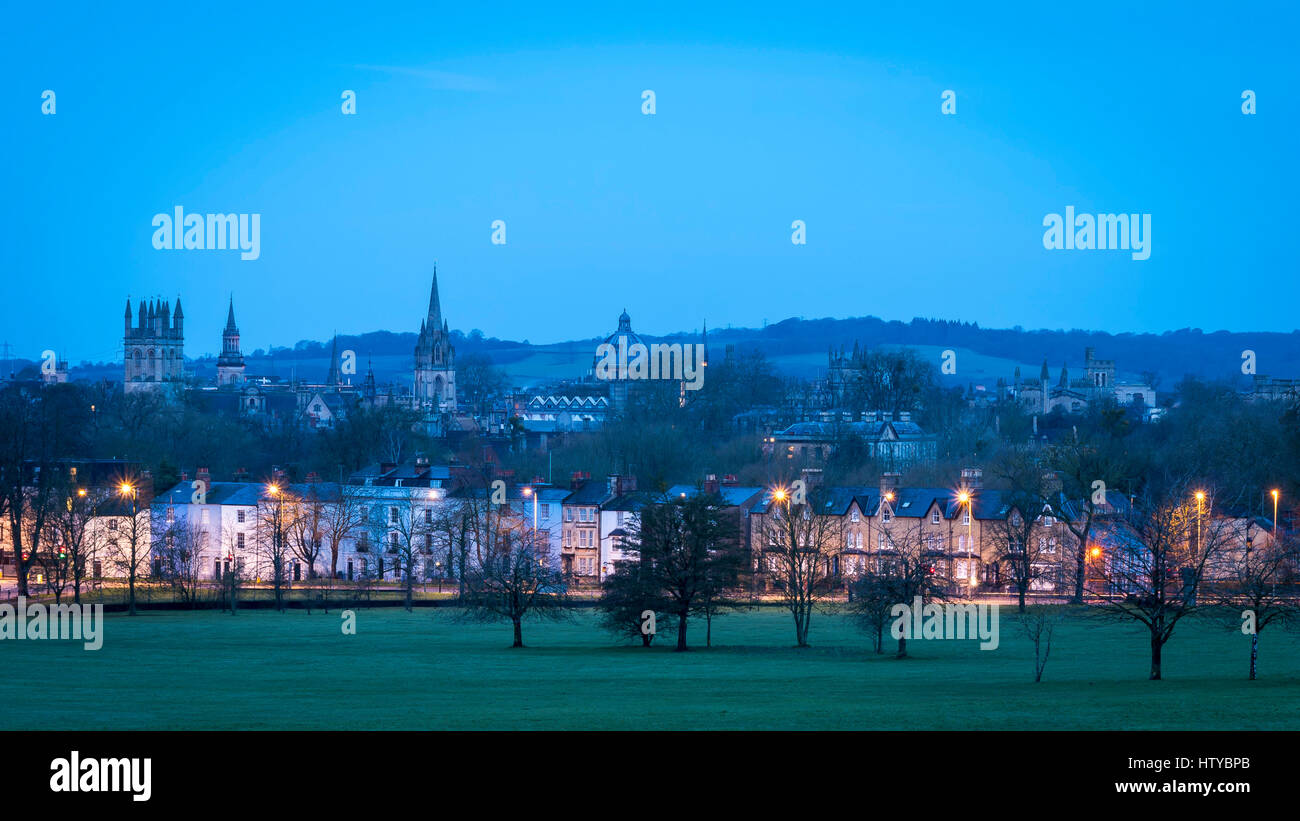 Oxford spires hi-res stock photography and images - Alamy