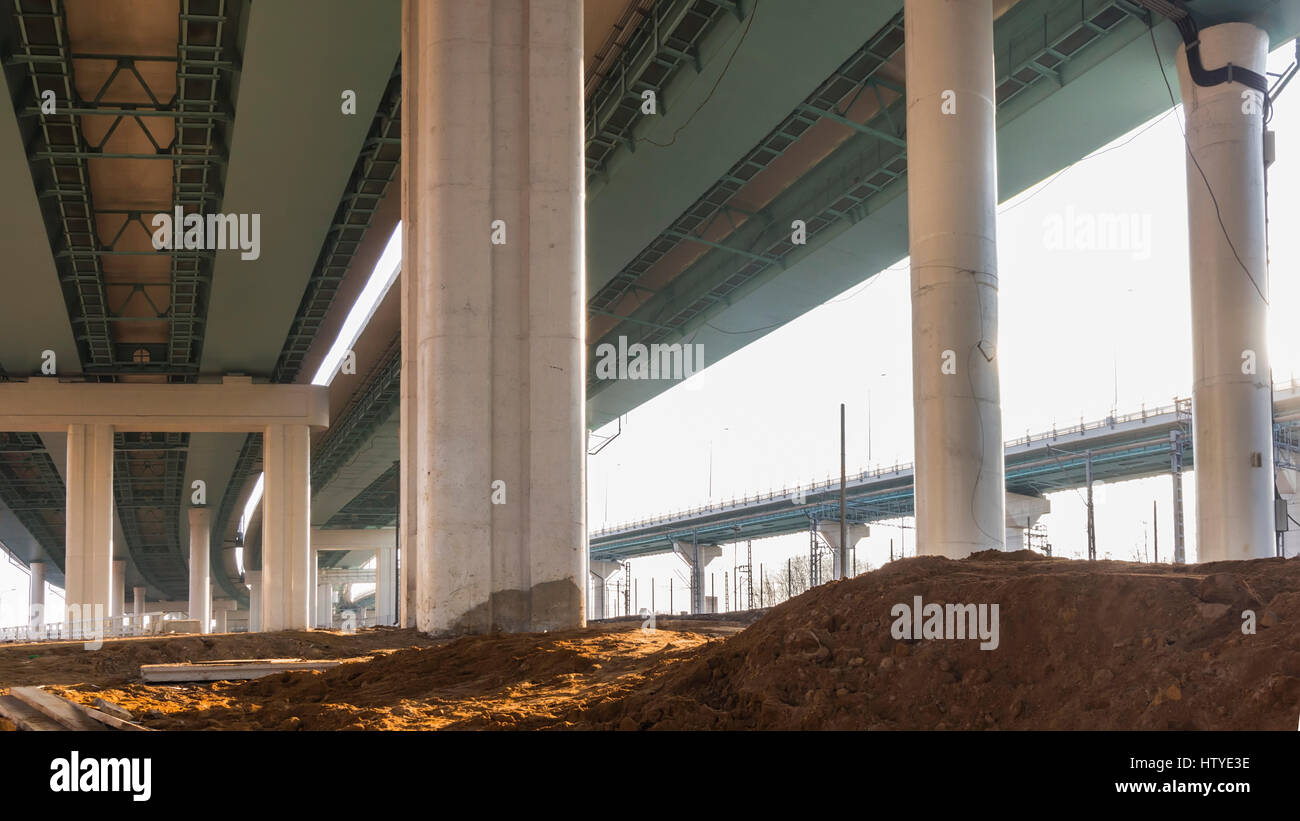 Overpasses and interchange hi-res stock photography and images - Alamy