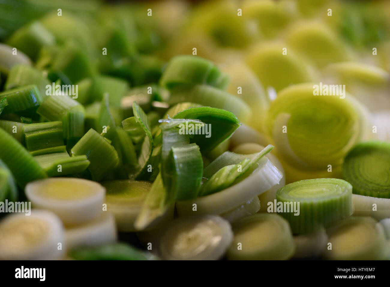 Leeks close up hi-res stock photography and images - Alamy