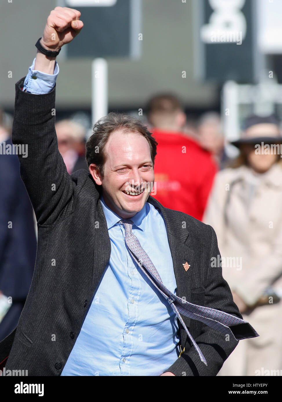 Ben pauling horse racing trainer hi-res stock photography and images ...