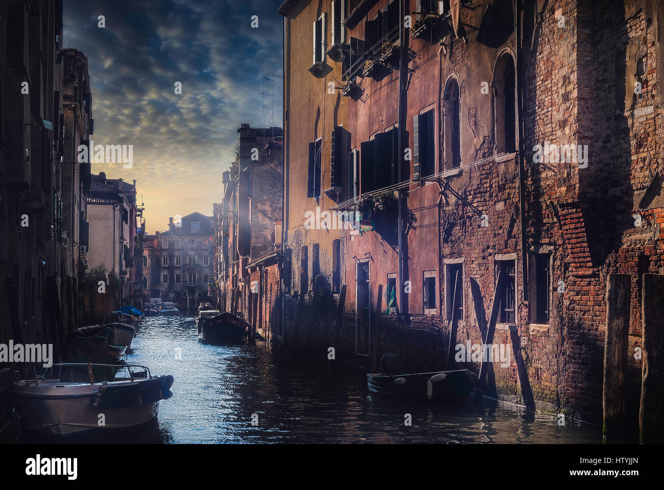 Rio San Barnaba, Venice, Veneto, Italy Stock Photo - Alamy
