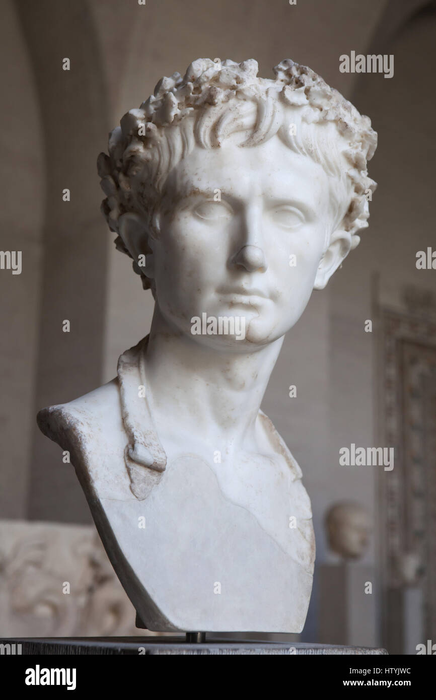 Crowned roman german emperor High Resolution Stock Photography and ...