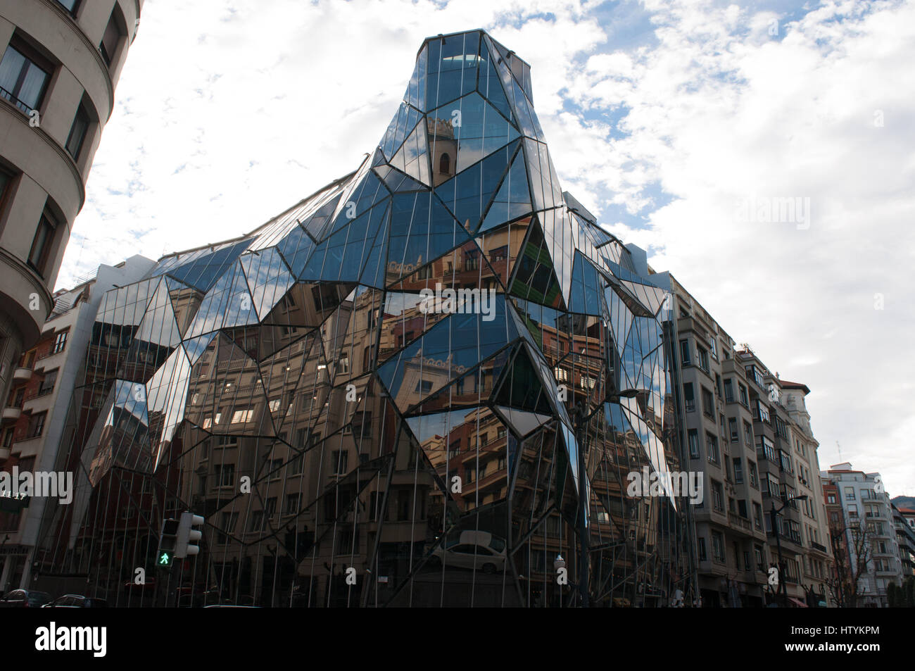 Bilbao modern skyline hi-res stock photography and images - Alamy