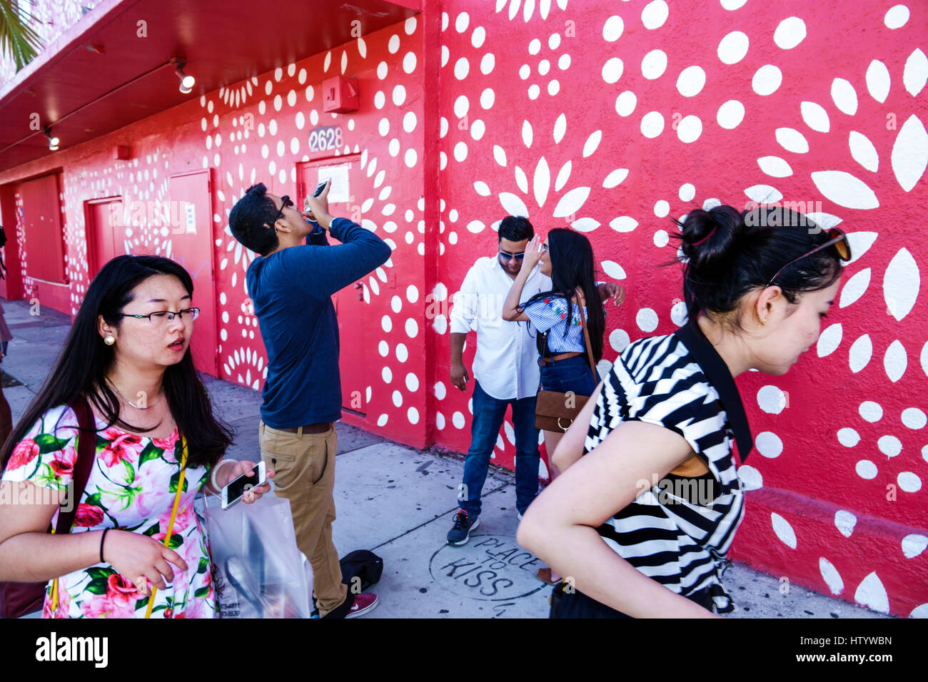 Florida South,Miami,Wynwood,urban graffiti,street art artwork,painted ...