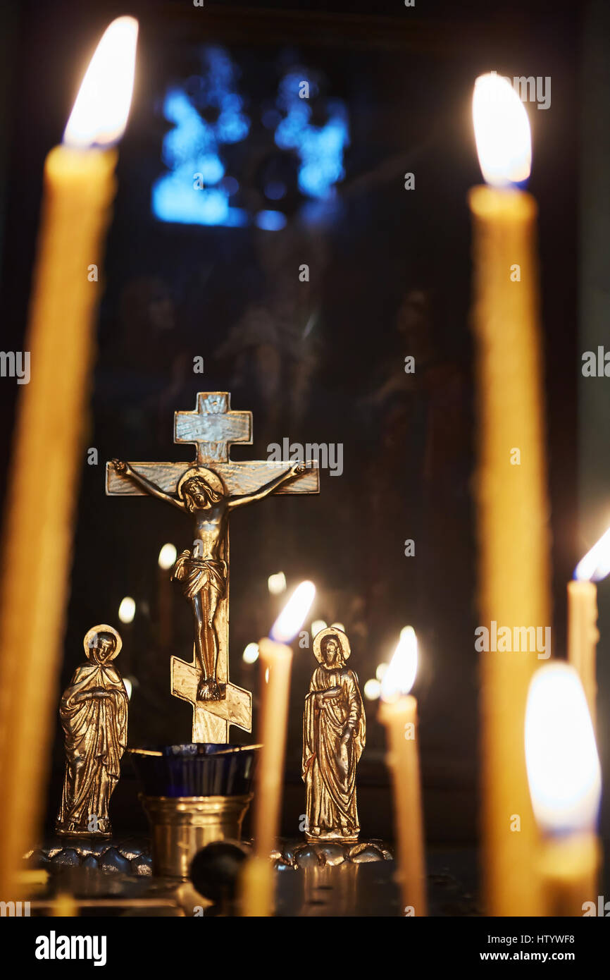 candles in orthodox church Stock Photo - Alamy
