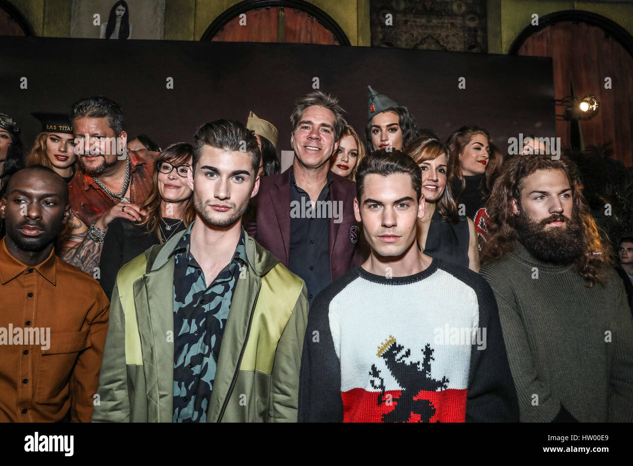 Andy Hilfiger Presents 'ARTISTIX' by Greg Polisseni - FW17 - The ...