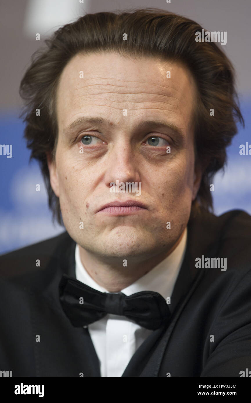 Young karl marx hi-res stock photography and images - Alamy