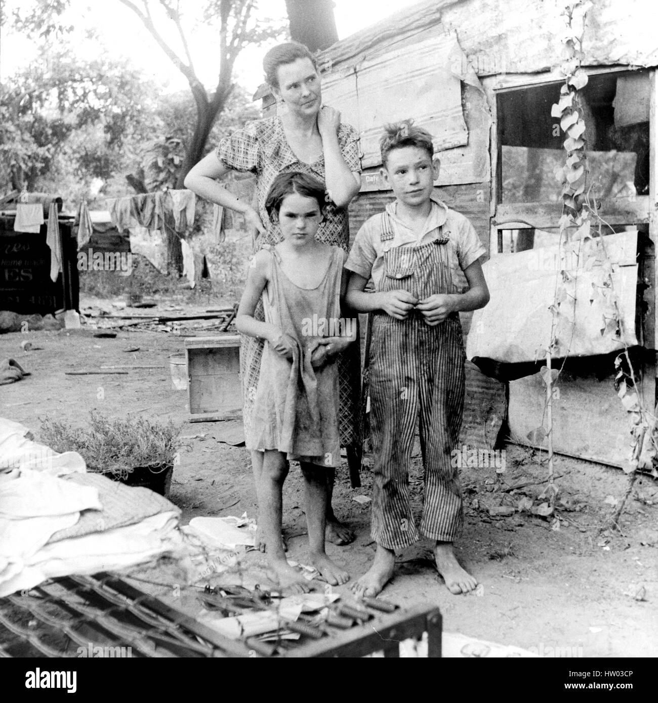 Depression 1930s hi-res stock photography and images - Alamy