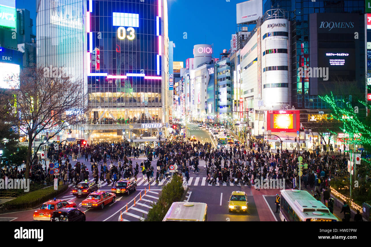 Cross modern japanese architecture hi-res stock photography and images ...