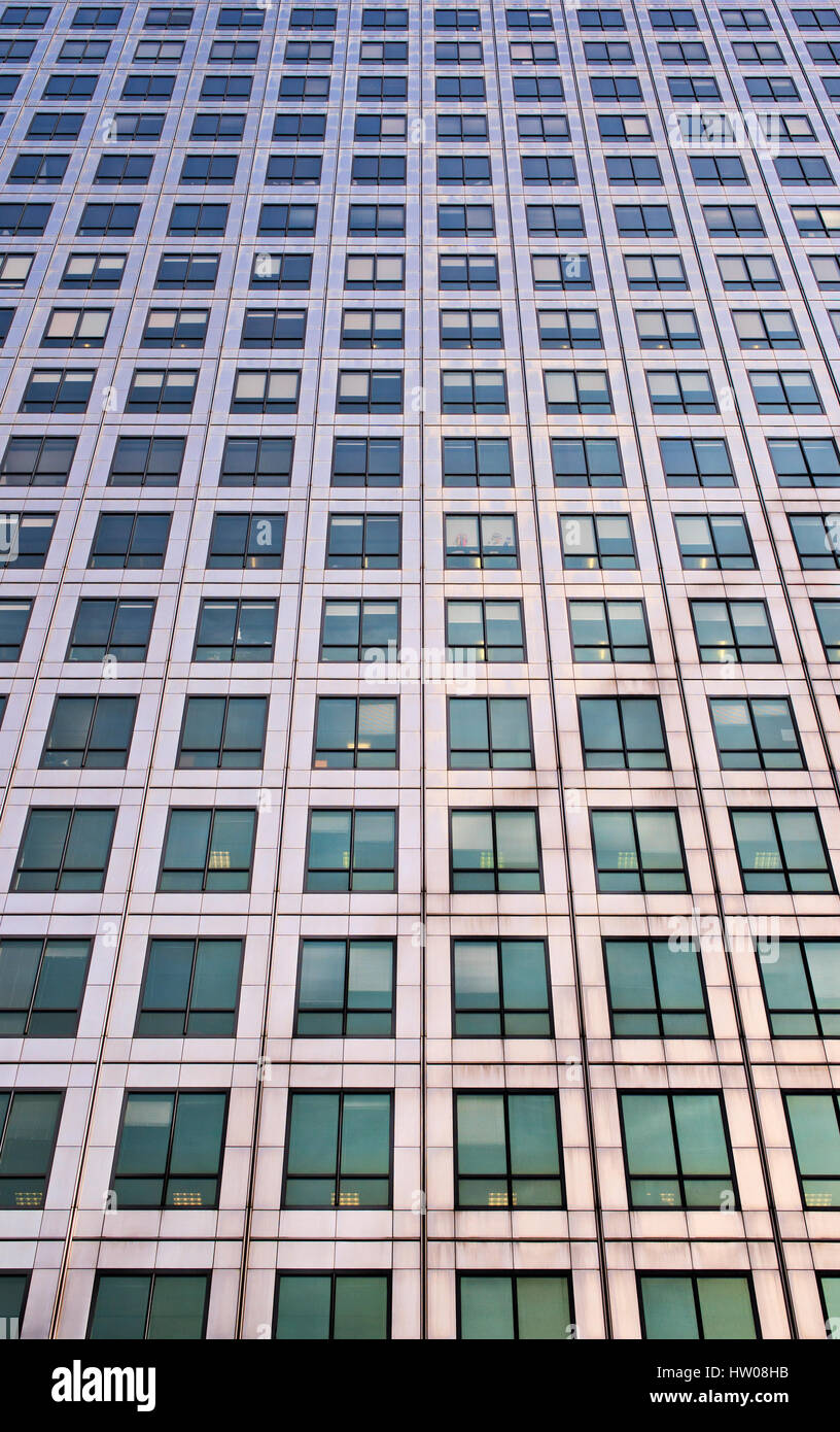 One Canada Square - Canary Wharf - London Stock Photo - Alamy