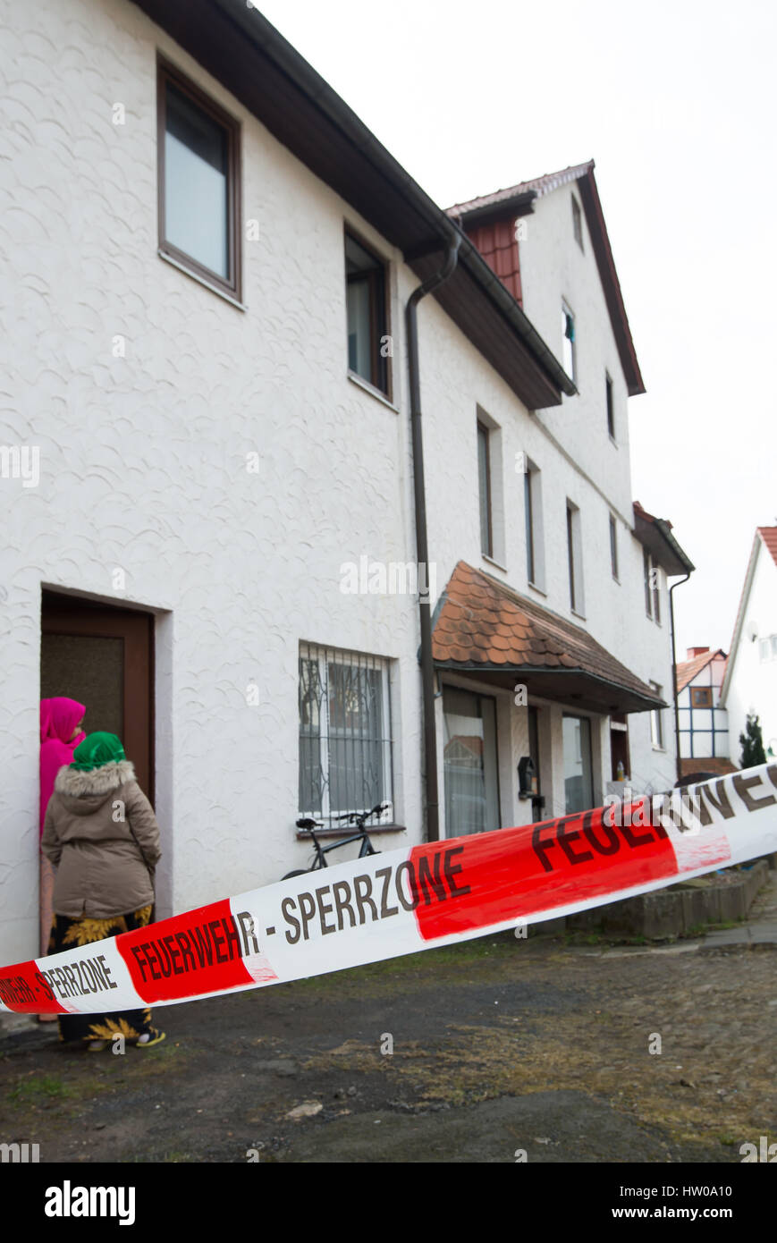 Helsa, Germany. 15th Mar, 2017. The fire brigade and female inhabitants ...