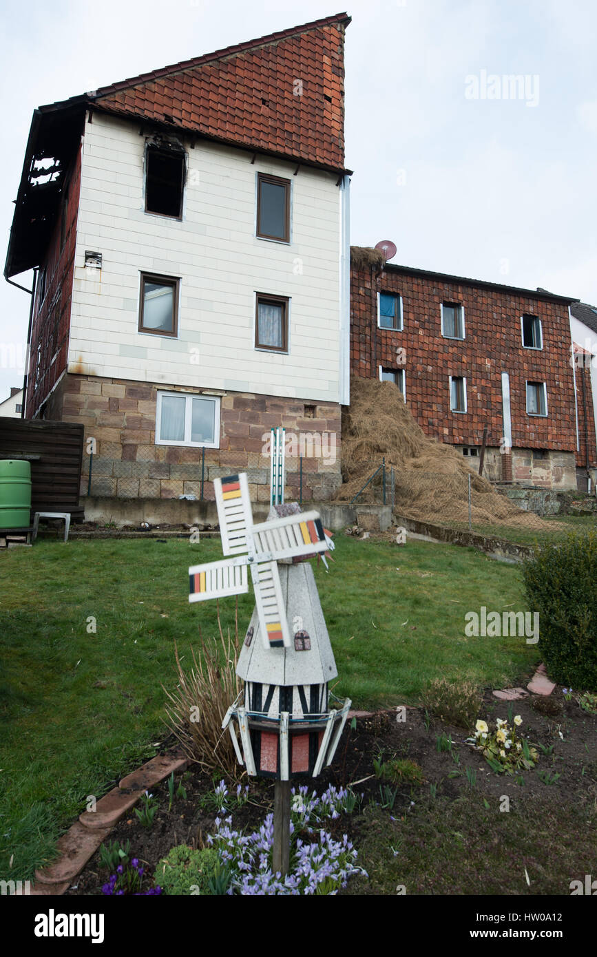 Helsa, Germany. 15th Mar, 2017. Black charring can be seen on a refugee ...