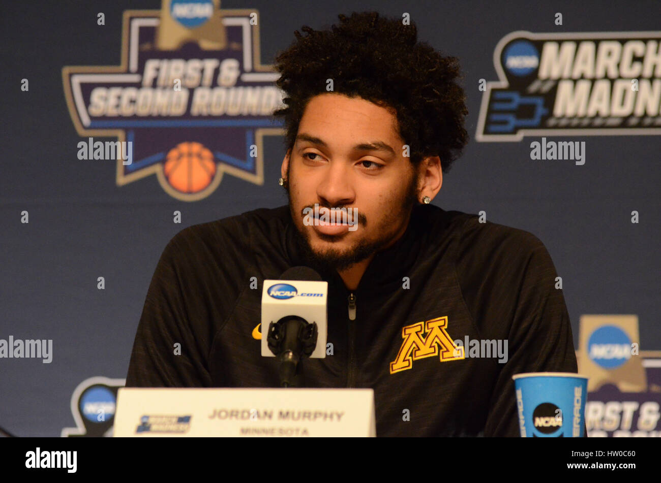 Milwaukee, Wisconsin, USA. 15th Mar, 2017. Minnesota's Jordan Murphy ...