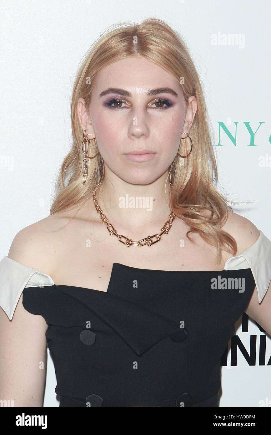New York, NY, USA 15th Mar, 2017 Zosia Mamet at the VIP preview of the ...