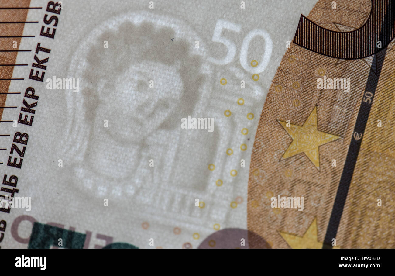 Frankfurt, Germany. 16th March, 2017. The new 50 Euro bank note is ...
