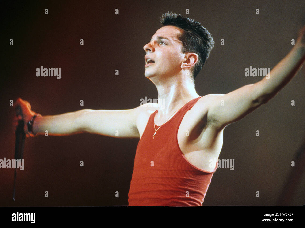 Dave Gahan (Depeche Mode) on 09.04.1986 in Birmingham. | usage ...