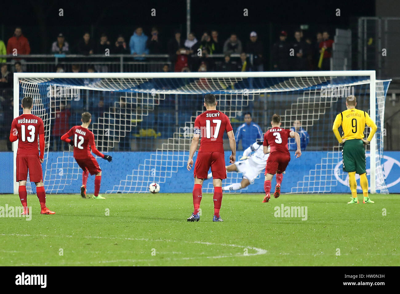 Lithuania national football team hi-res stock photography and images ...