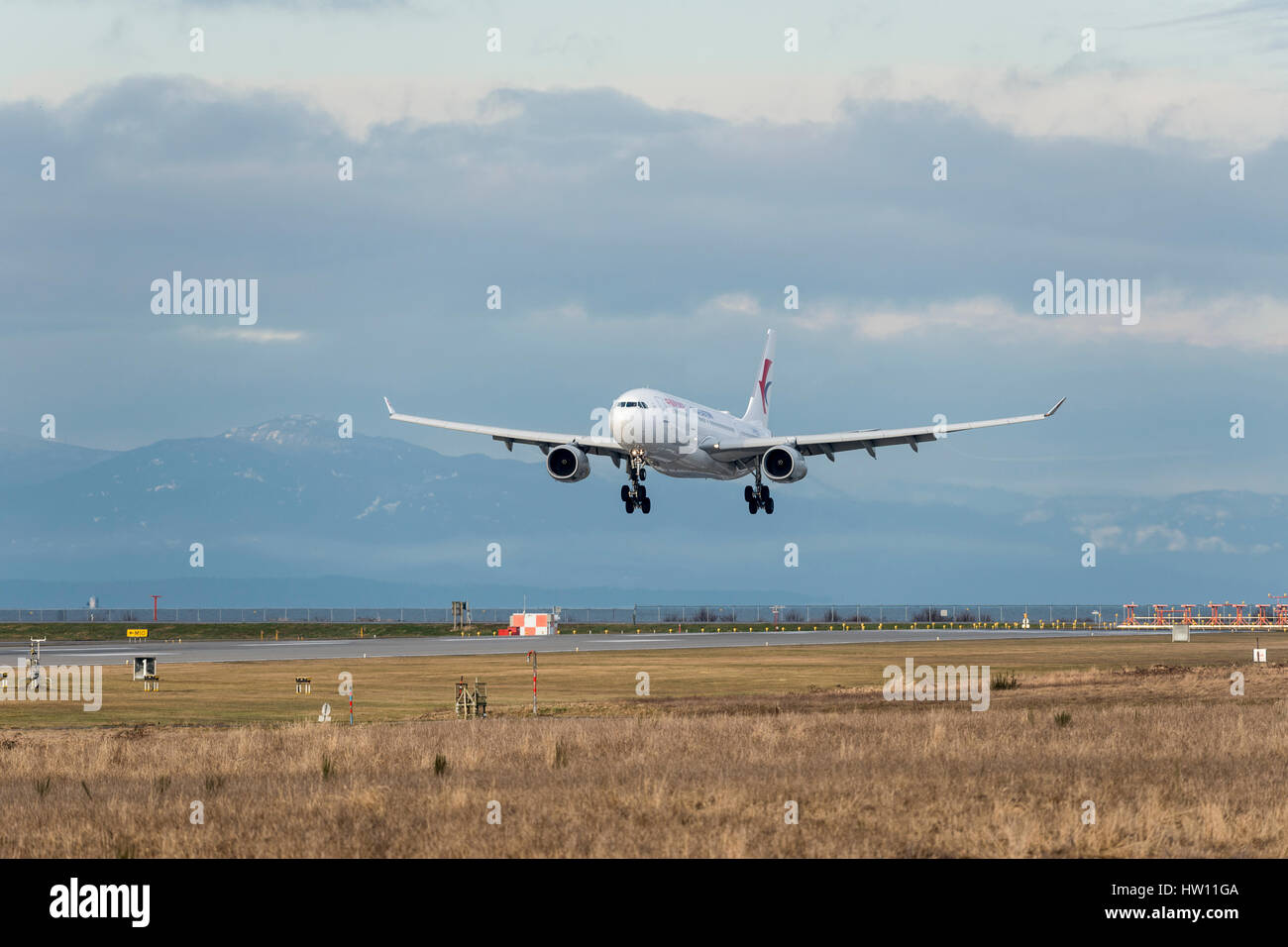Narrow body aircraft hi-res stock photography and images - Alamy