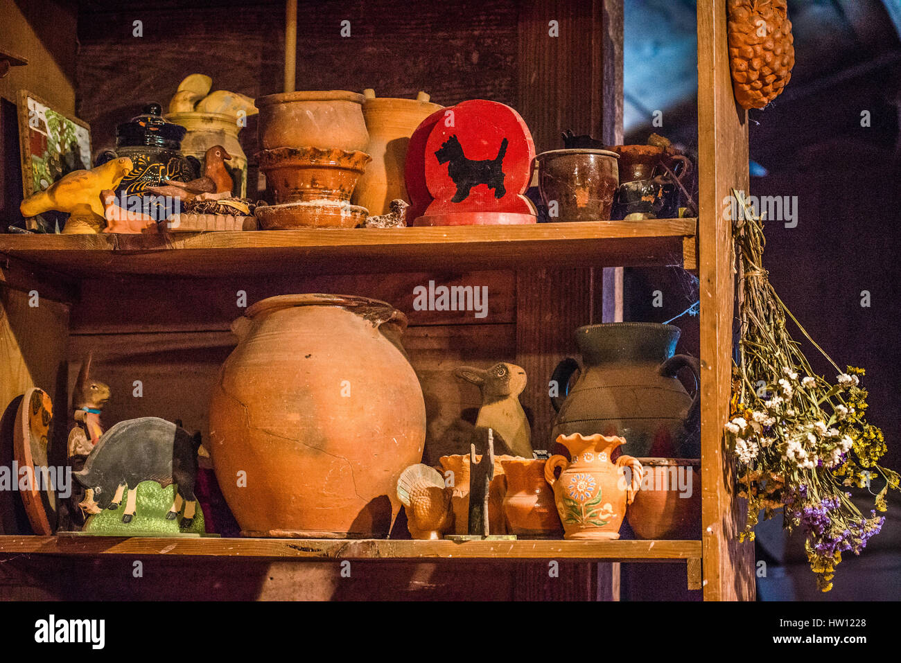 Ned and Gwen Foltz's Pennsylvania redware pottery began to be seen ...