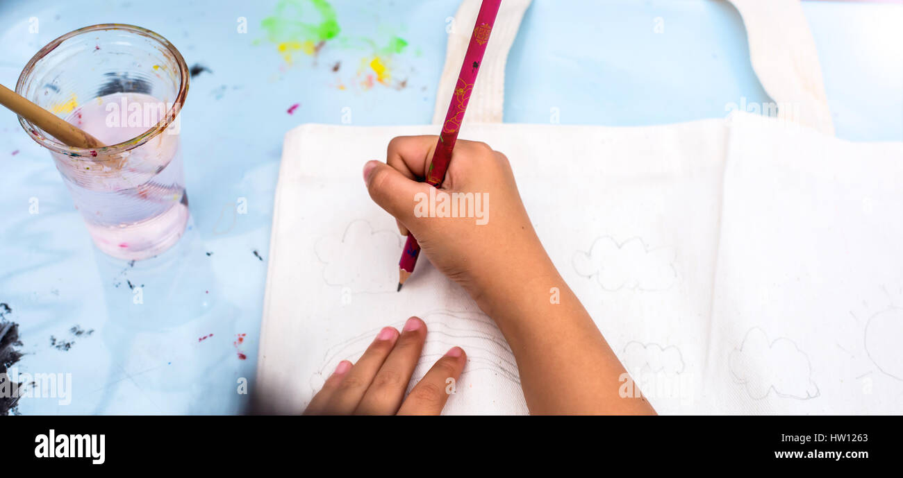 Education, Mixing Water Colors in a painting Class Stock Photo - Alamy