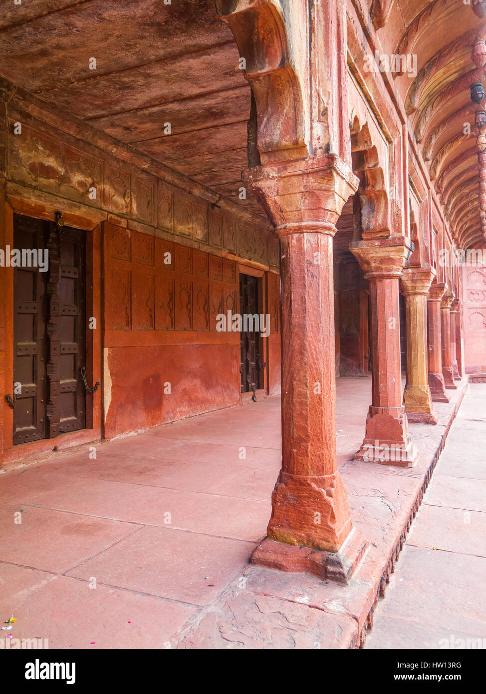 Red sandstone building wall hi-res stock photography and images - Alamy