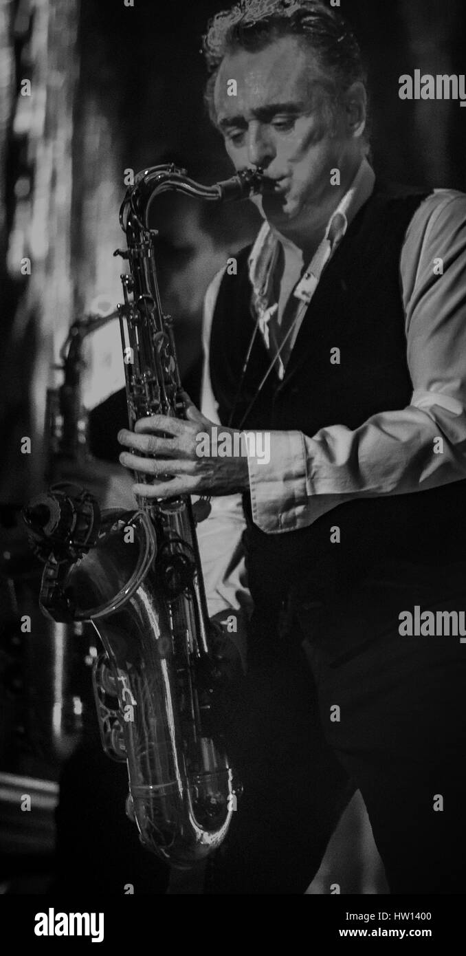 Brian travers hi-res stock photography and images - Alamy