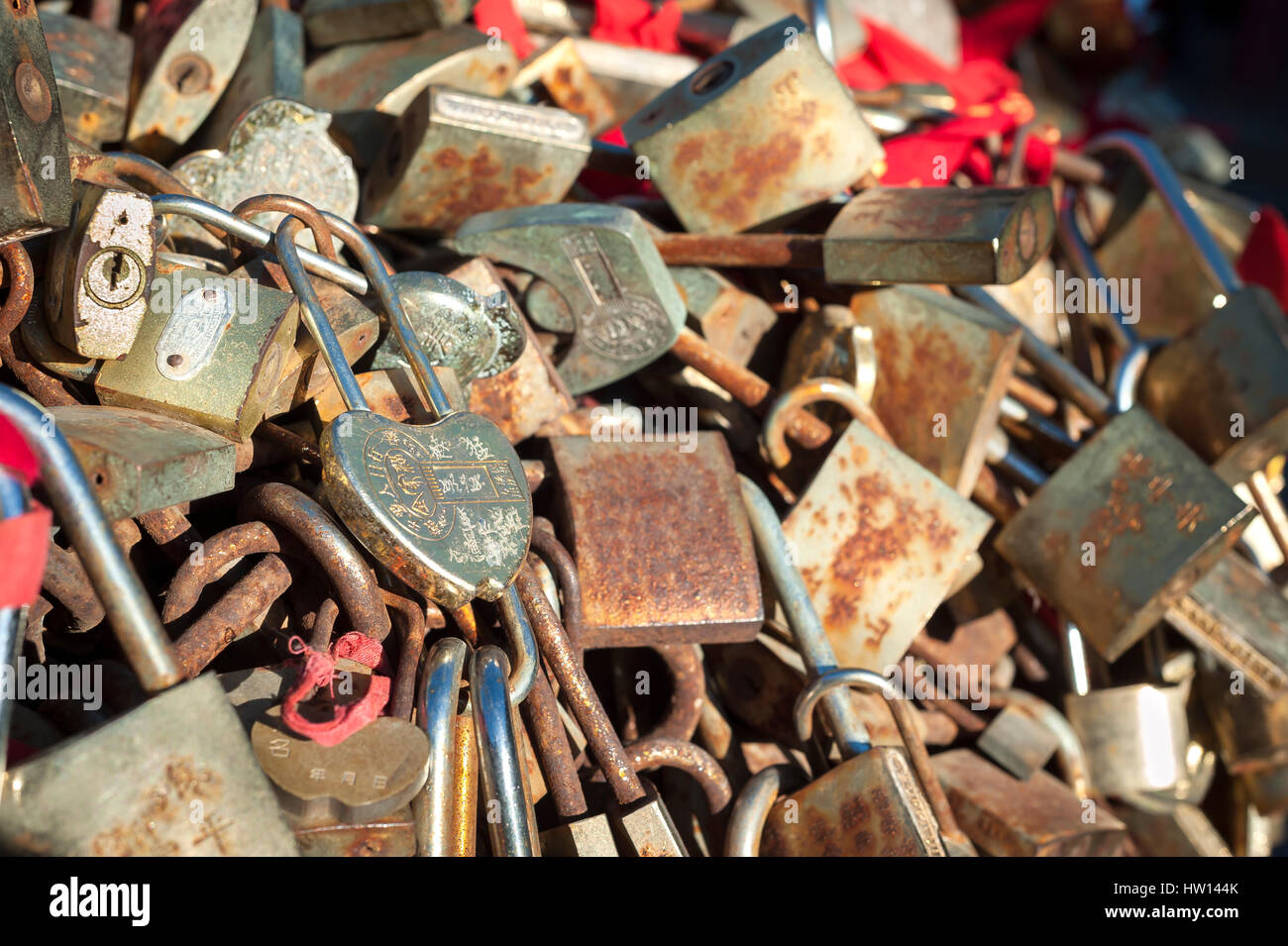 Love locks on Taishan Mountain, China Stock Photo - Alamy