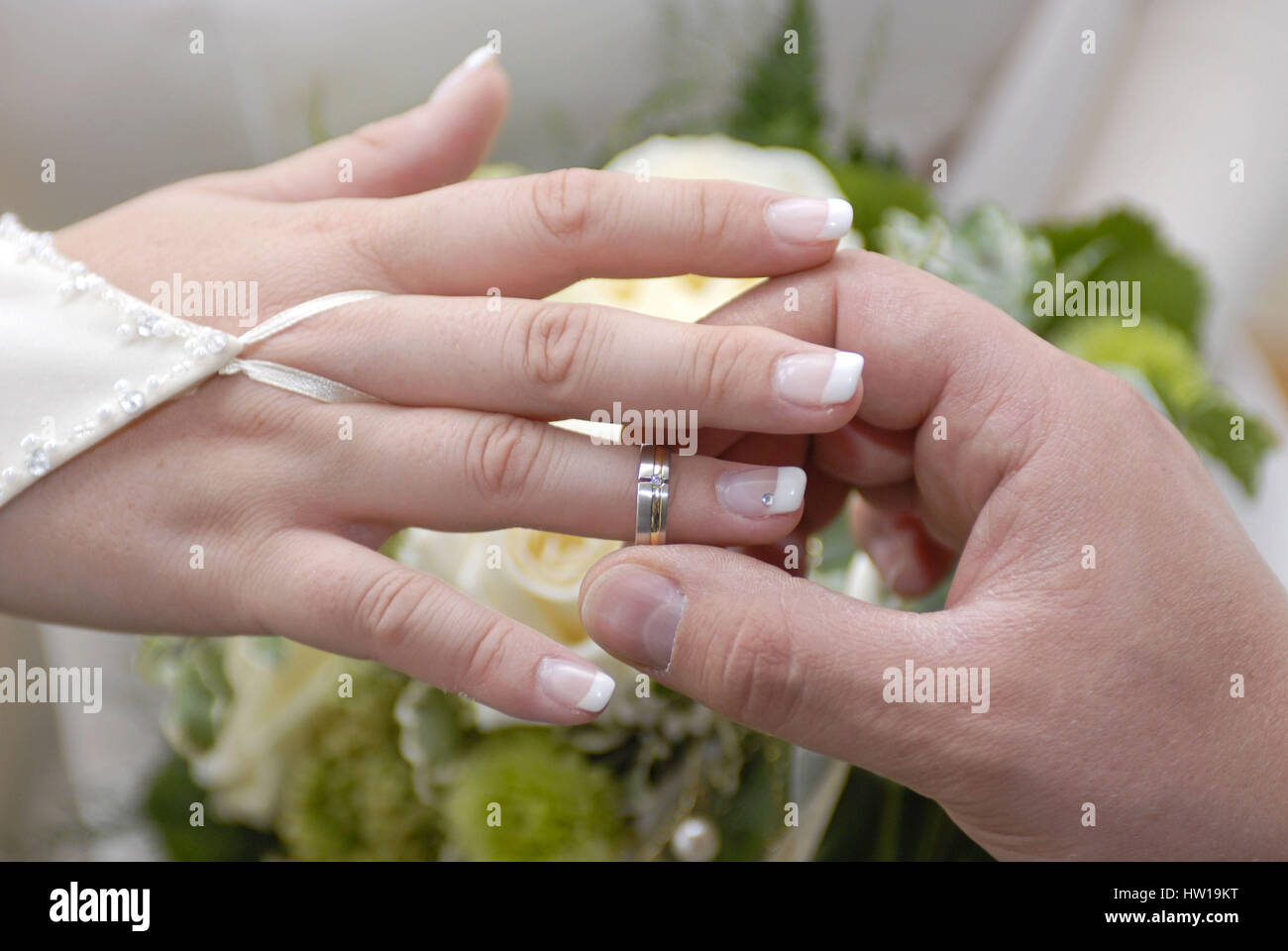 Ring anstecken hi-res stock photography and images - Alamy