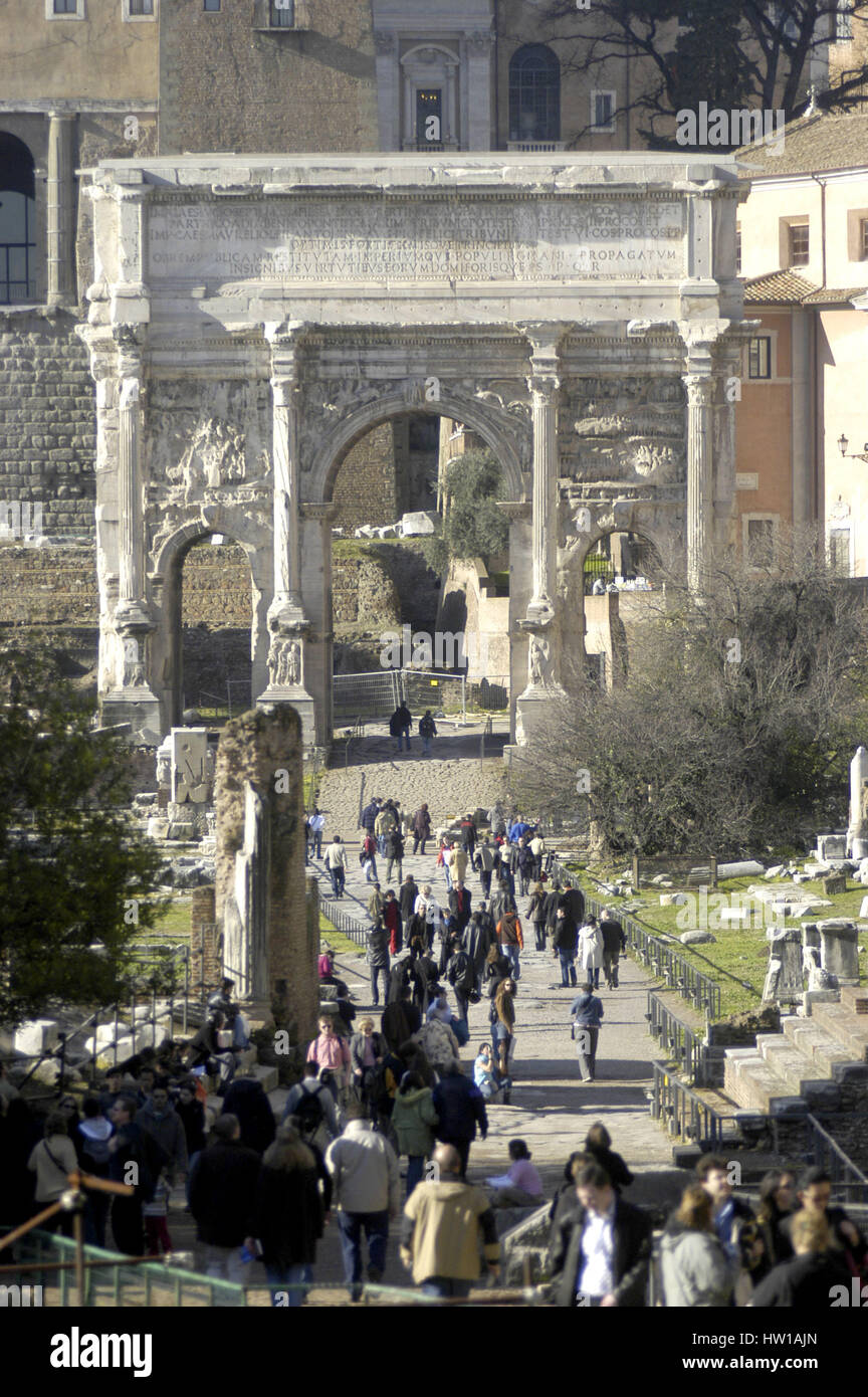 Kolosseum forum romanum hi-res stock photography and images - Alamy