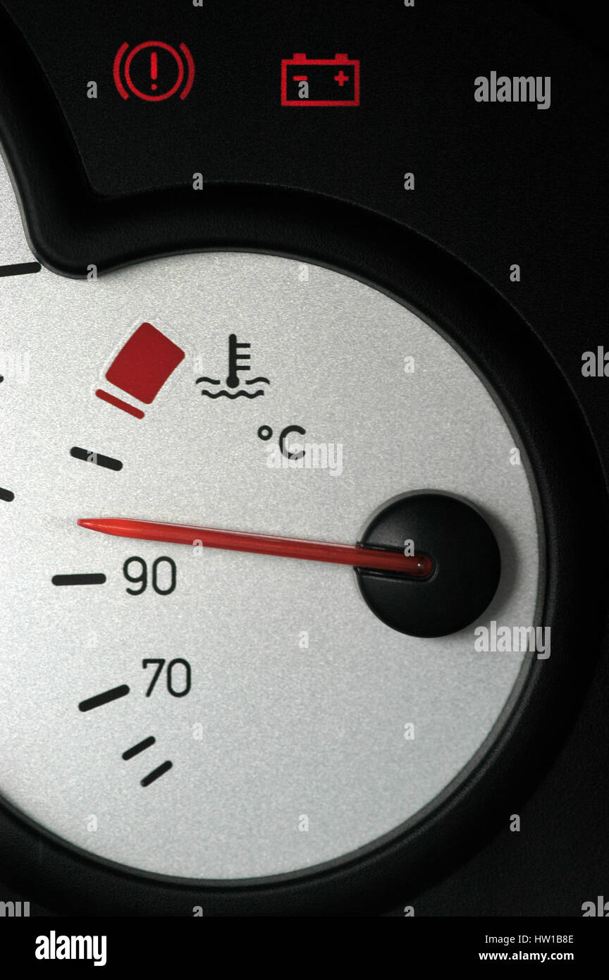 Temperature announcement in a car, Temperaturanzeige in einem Auto ...