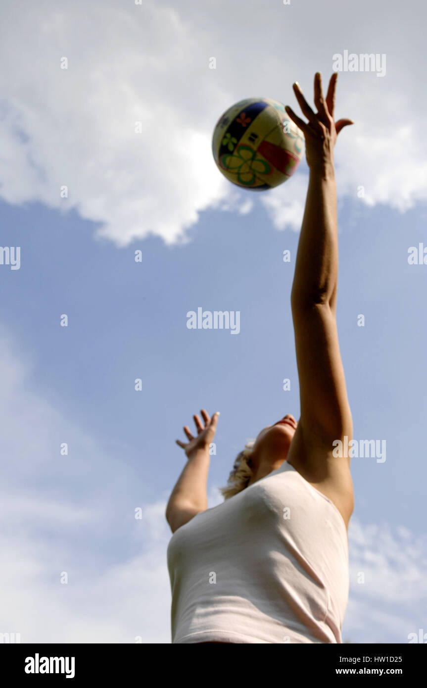 Volleyball play, Volleyball spielen Stock Photo - Alamy