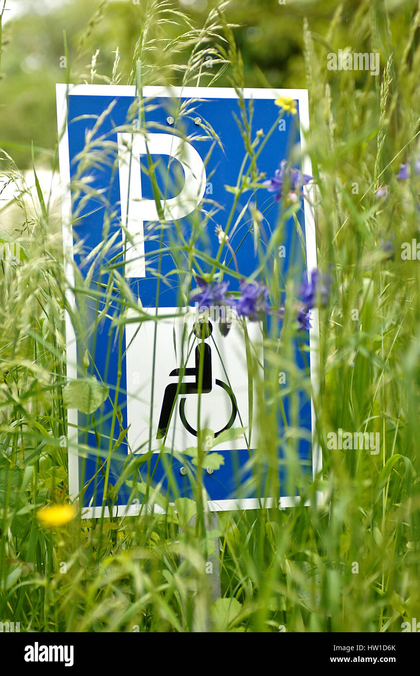 Handicapped parking bay , Behinderten Parkplatz Stock Photo - Alamy Handicapped parking bay , Behinderten Parkplatz Stock Photo - Alamy